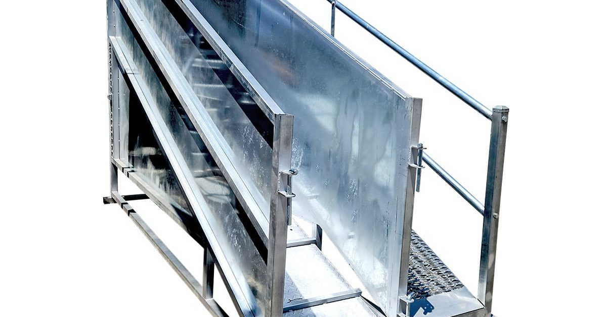 Sheep Loading Ramp with Manway